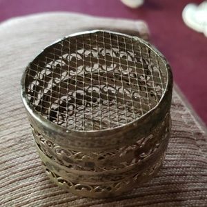 Jewelry | Vintage Silver Mesh Type Trinket Box | Poshmark